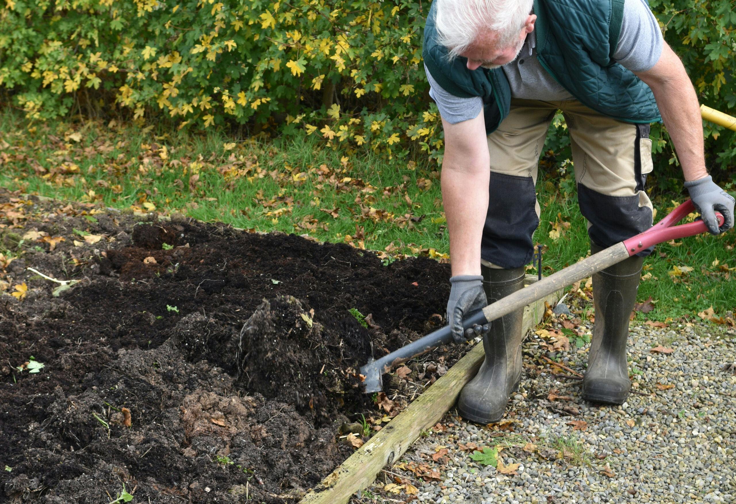 Dig over the veg plot | %%channel_name%%