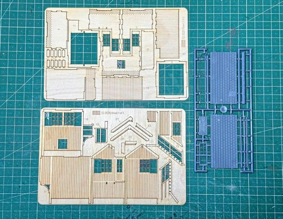 HOW TO CUSTOMISE A SIGNAL BOX KIT | Model Rail