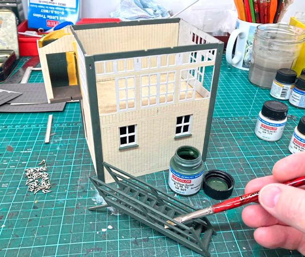 HOW TO: Build a Signal Box Kit