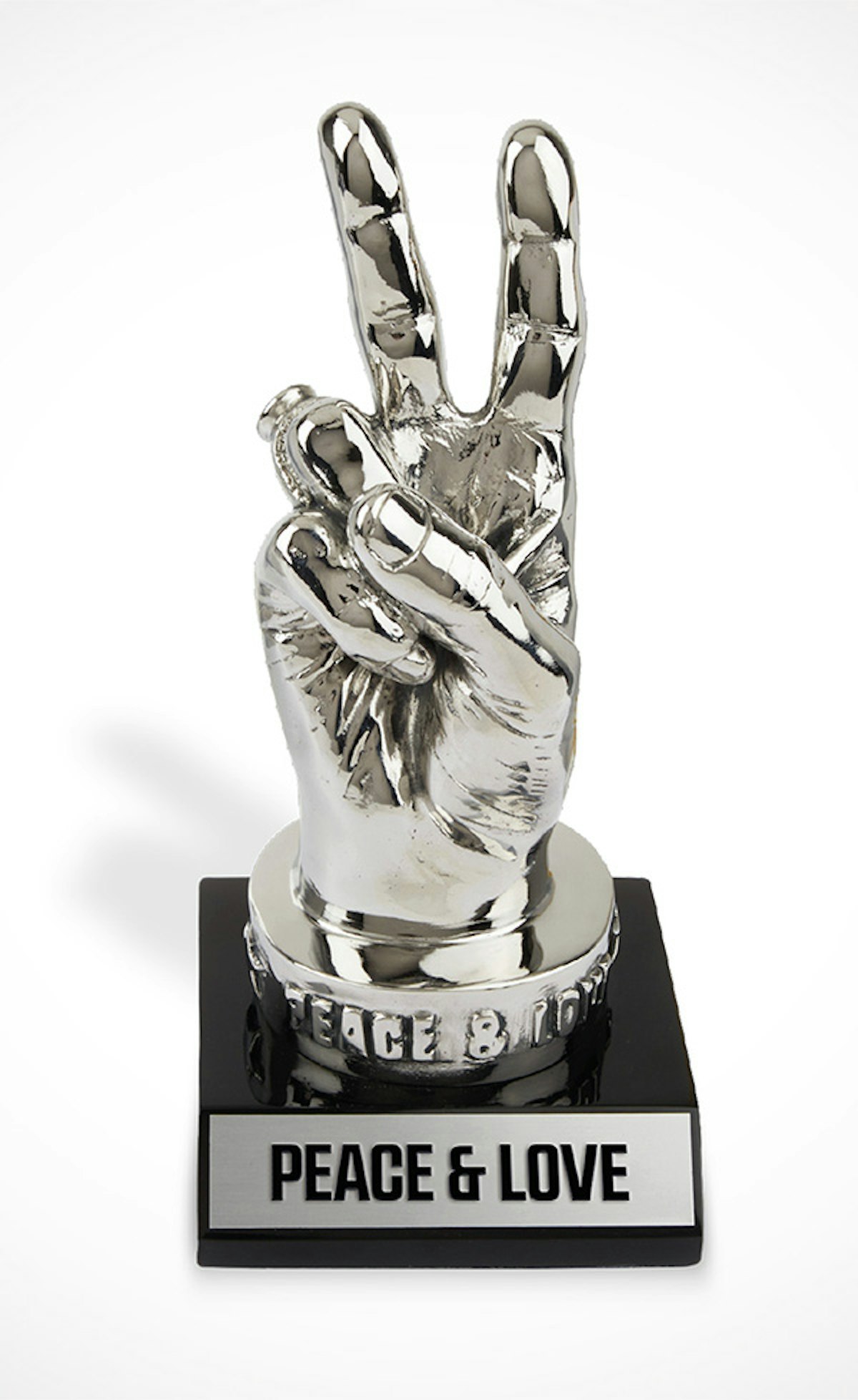 I Want To Hold Your Hand: Life-Sized Models Of Ringo Starr Giving The ...