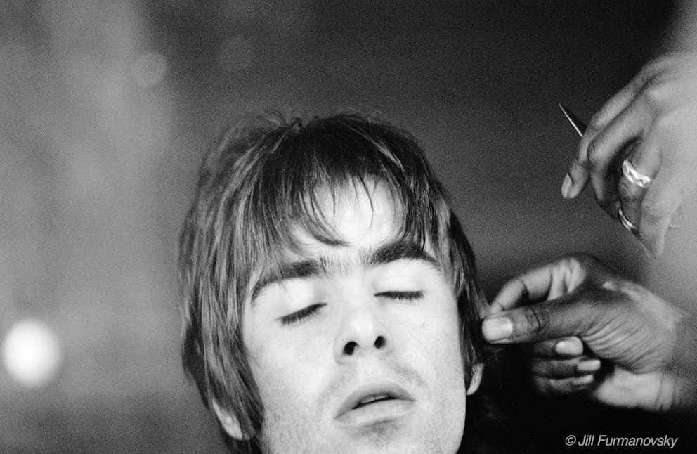 Iconic Photos Of Pink Floyd, The Rolling Stones, Oasis, Amy Winehouse ...