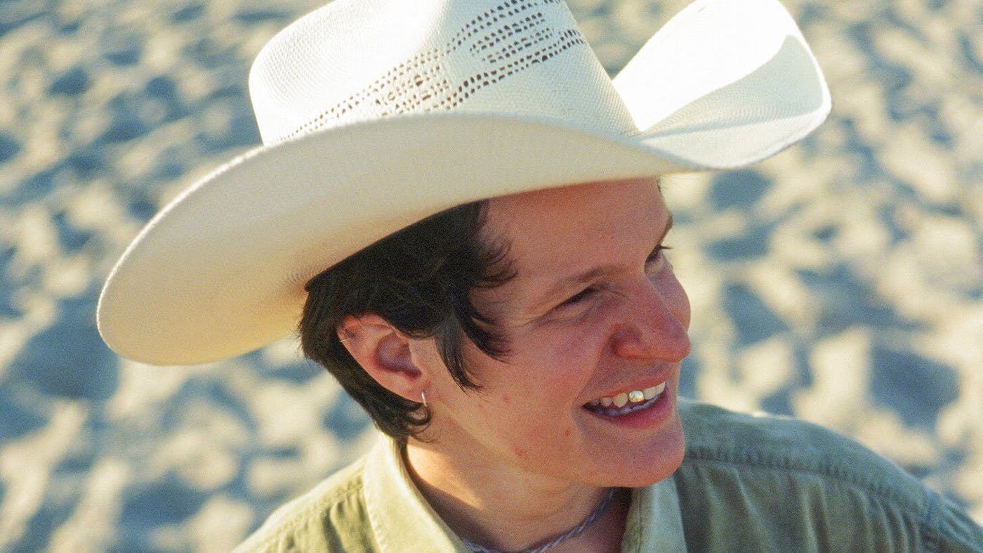 Adrianne Lenker Bright Future Review: Big Thief singer finds heartbreak ...