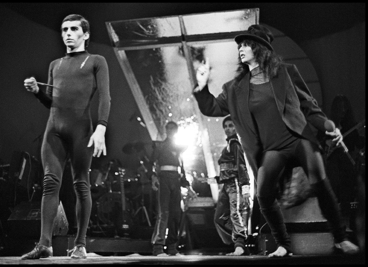 Inside Kate Bush’s Tour Of Life: “She created this whole world”