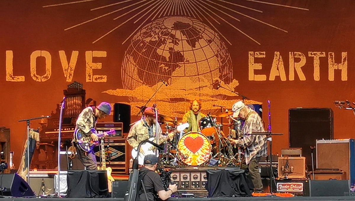 Neil Young Live In Sweden Review: The Chrome Hearts kick off European ...