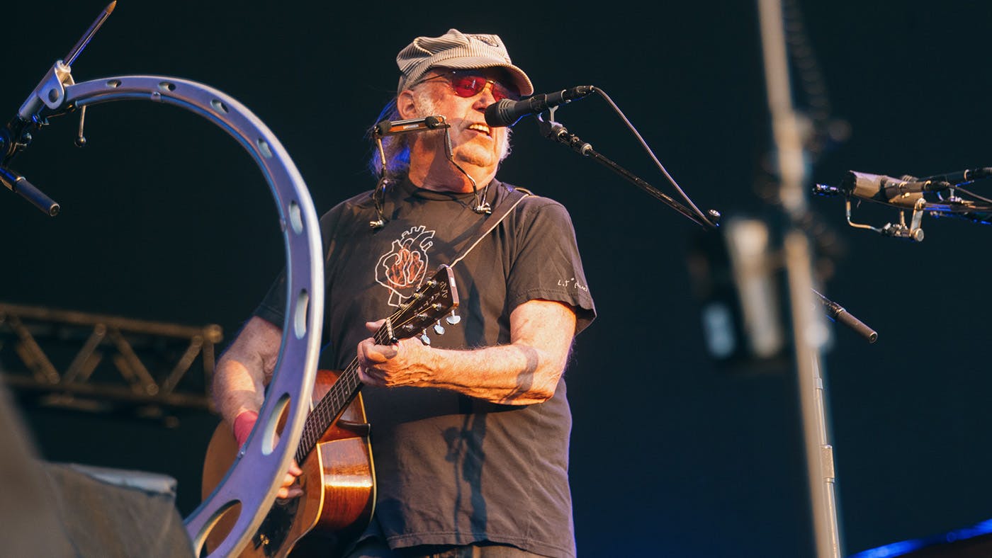 Neil Young Live In London Review: An old master peaks again