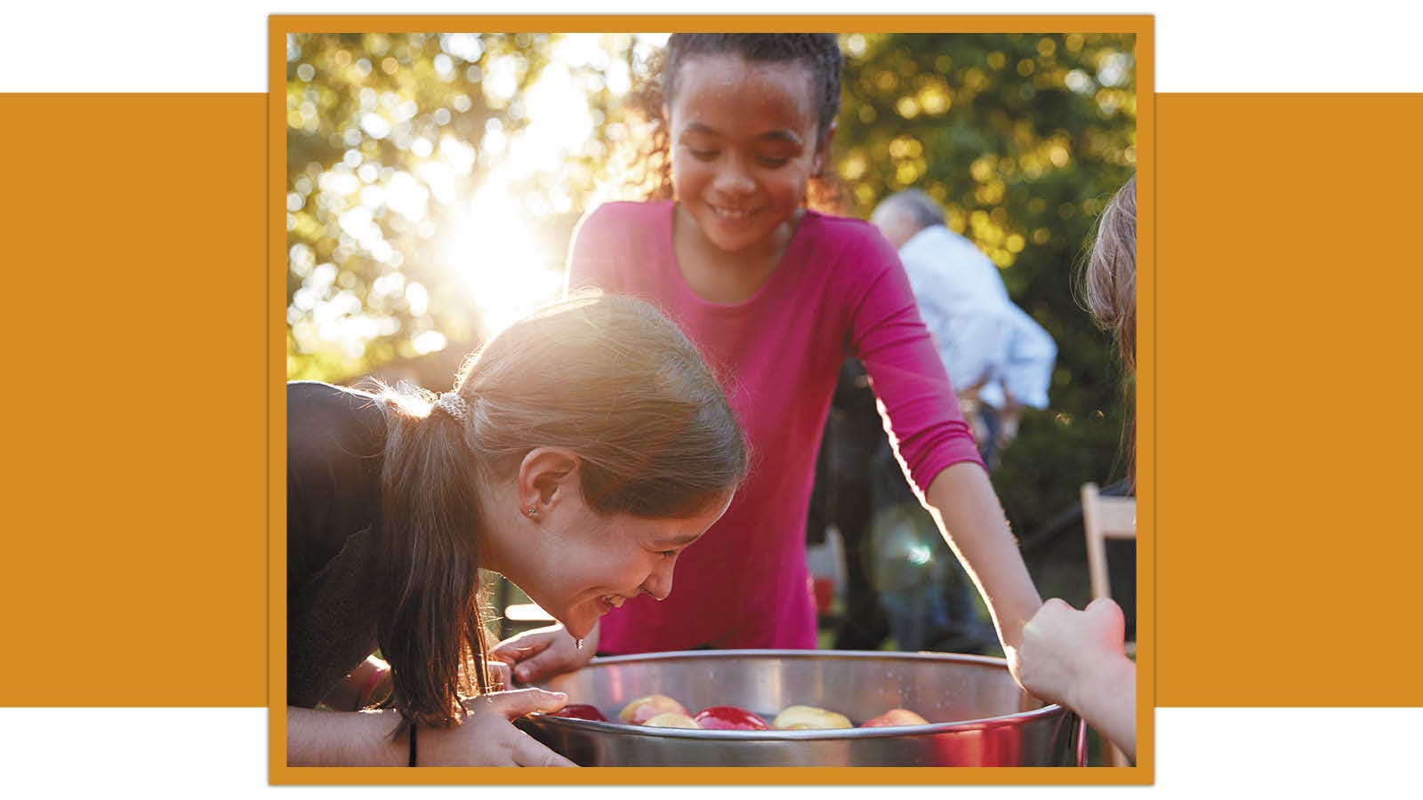 How To Play Bobbing For Apples | Tips & Tricks | PuzzlesHQ