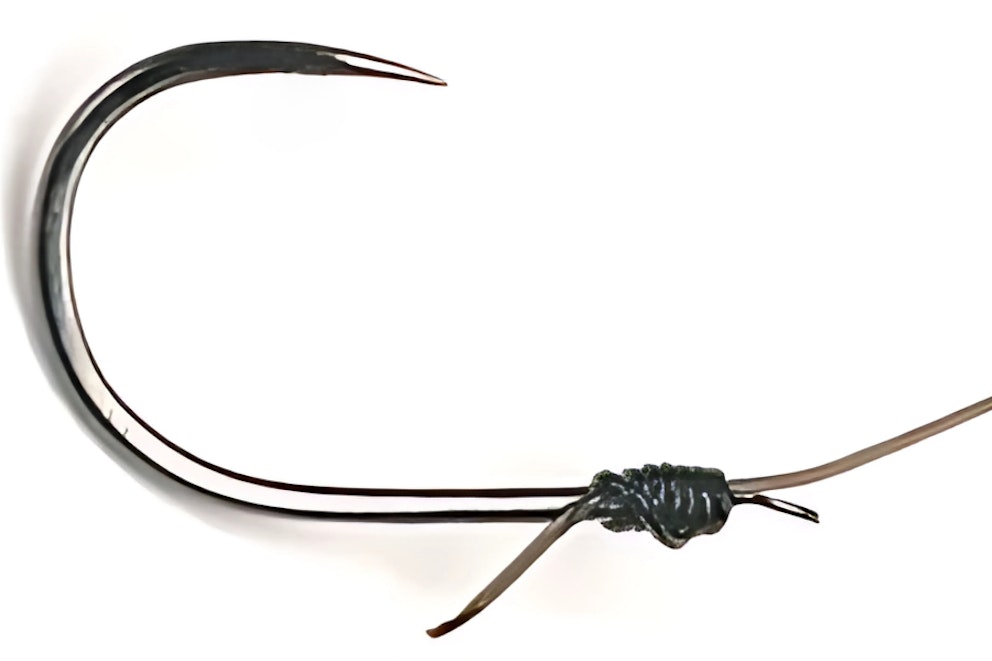 How to tie a spade end hook | Angling Times