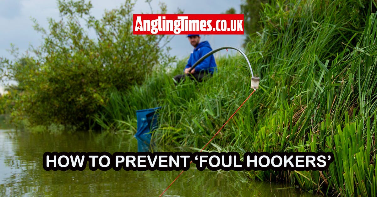How to prevent foul hooking carp when fishing the margins | Angling Times