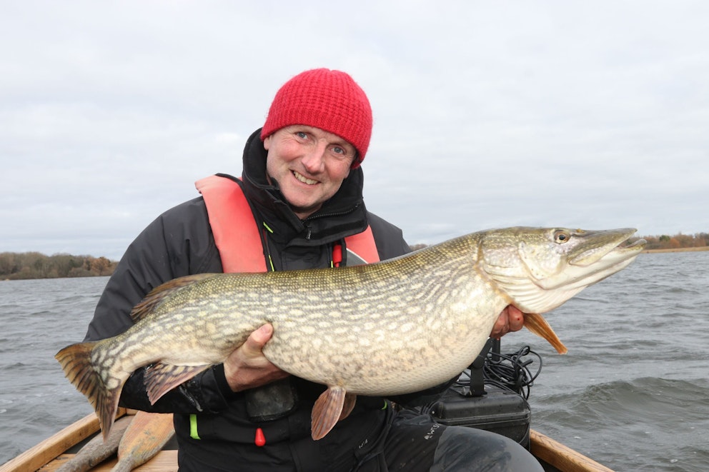 How to safely handle and unhook pike | Angling Times