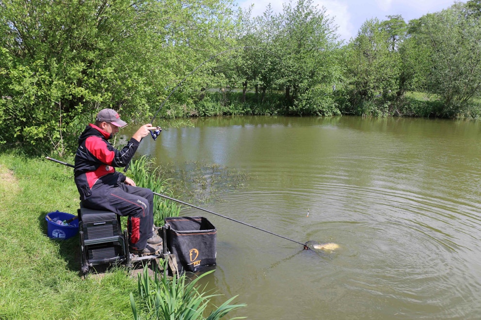 5 Tips for ‘mugging’ on the waggler | Angling Times