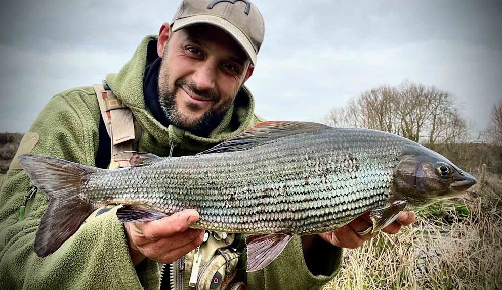 Simon Ashton your ‘Specimen Angler of the Year’ in the 2023 National ...