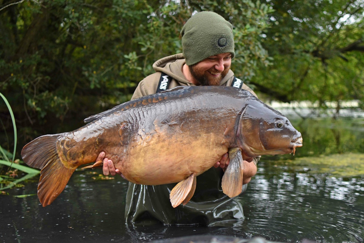 The 50 best UK carp fishing holiday lakes | Angling Times