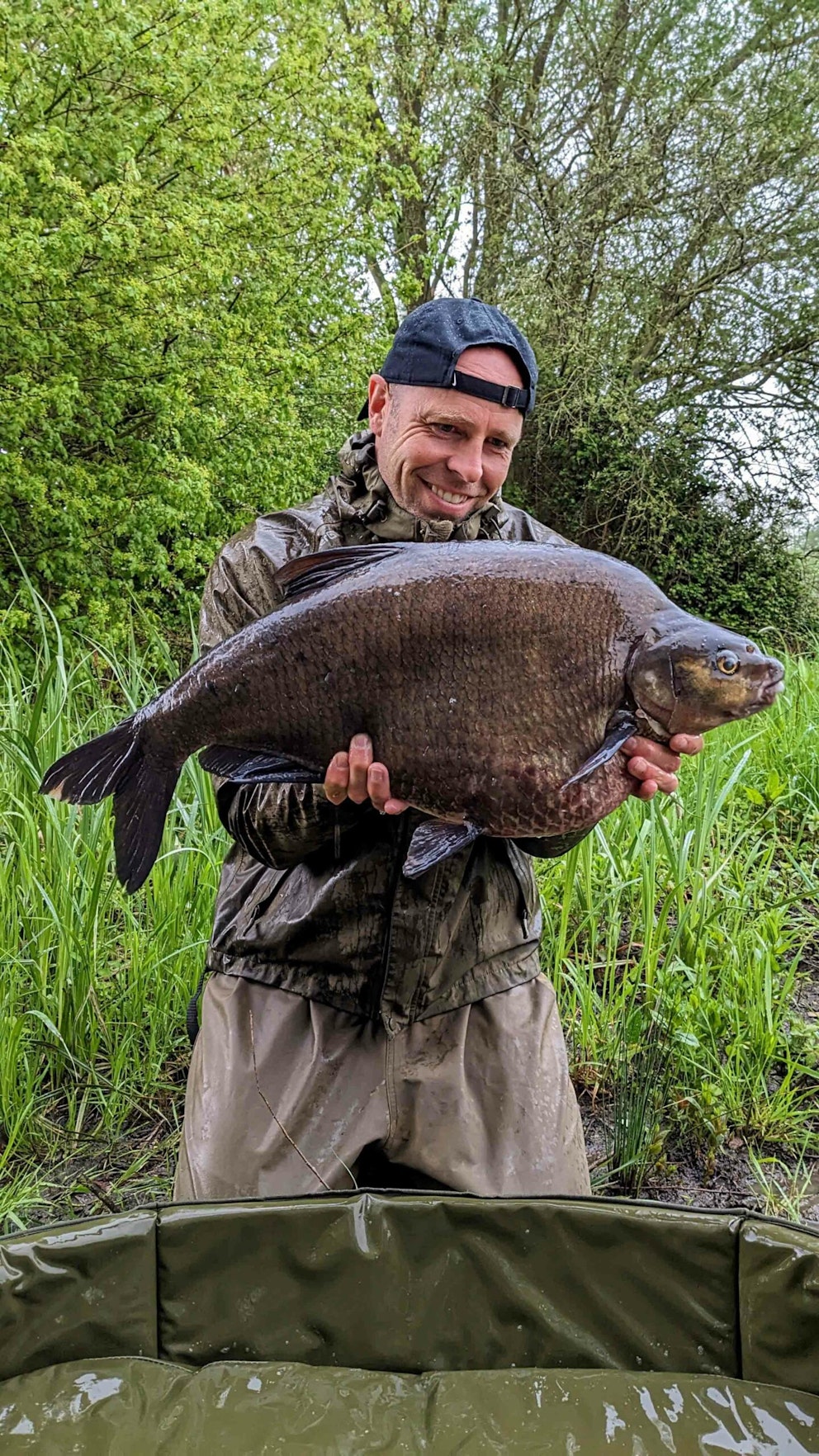 Huge specimen bream is a new PB for Macey | Angling Times