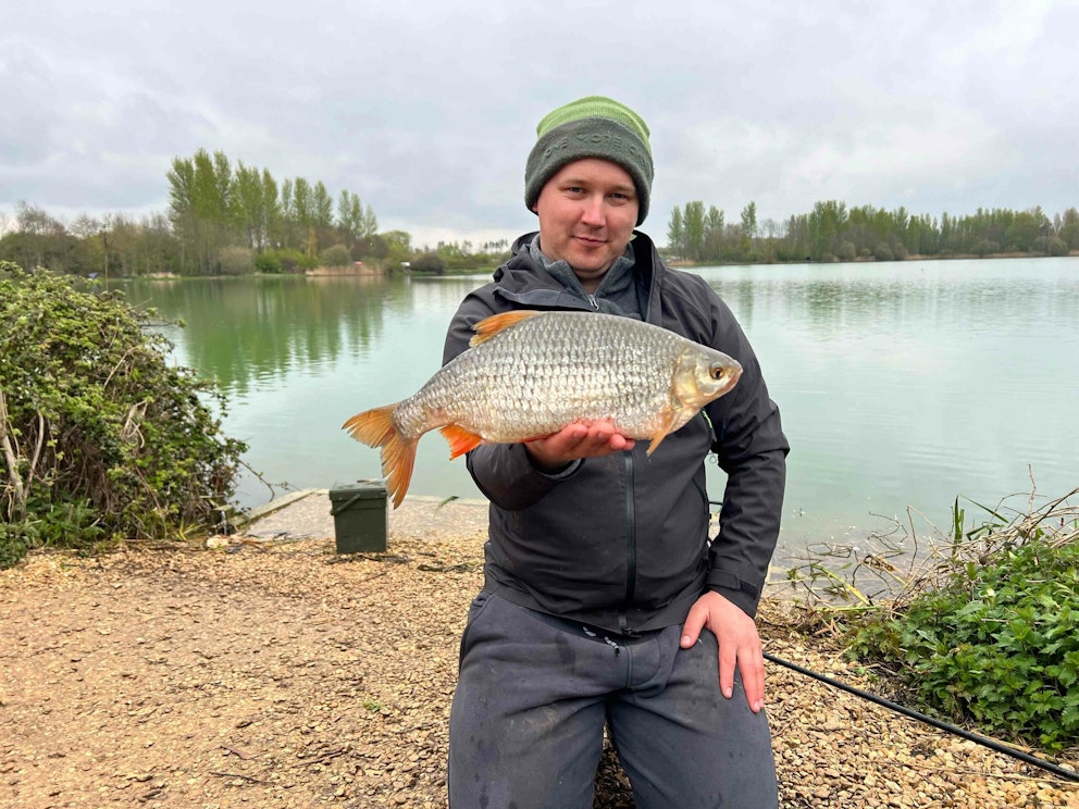 Giant roach landed in carp fishing match | Angling Times