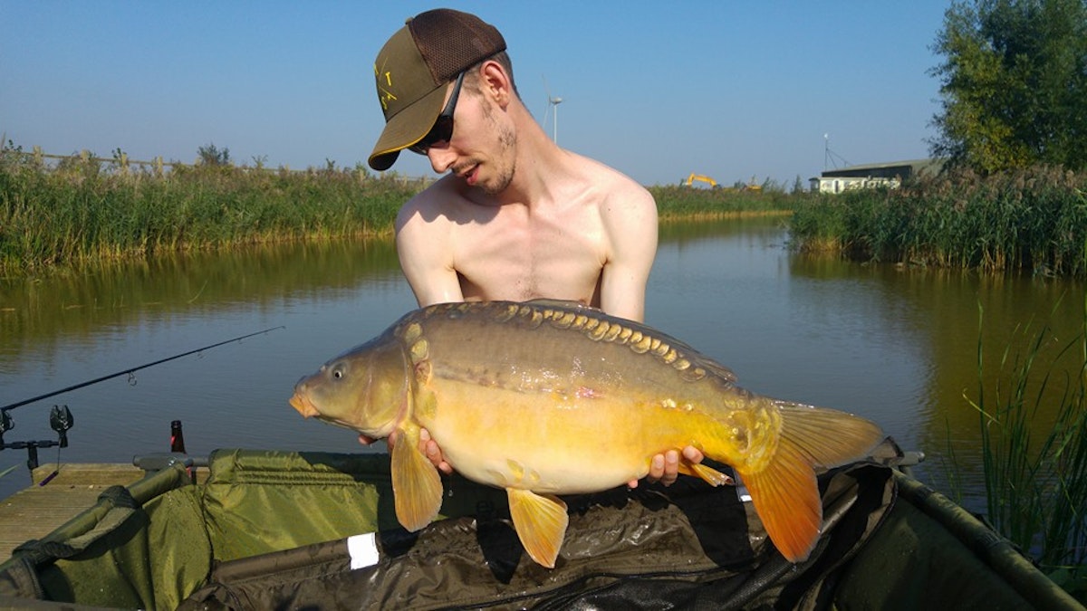 Float Fish Farm Sand Lake | Angling Times