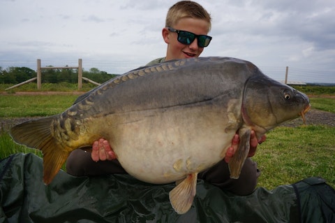 RH Fisheries Monument Two | Angling Times