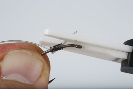 How to tie the IQ D rig | Angling Times