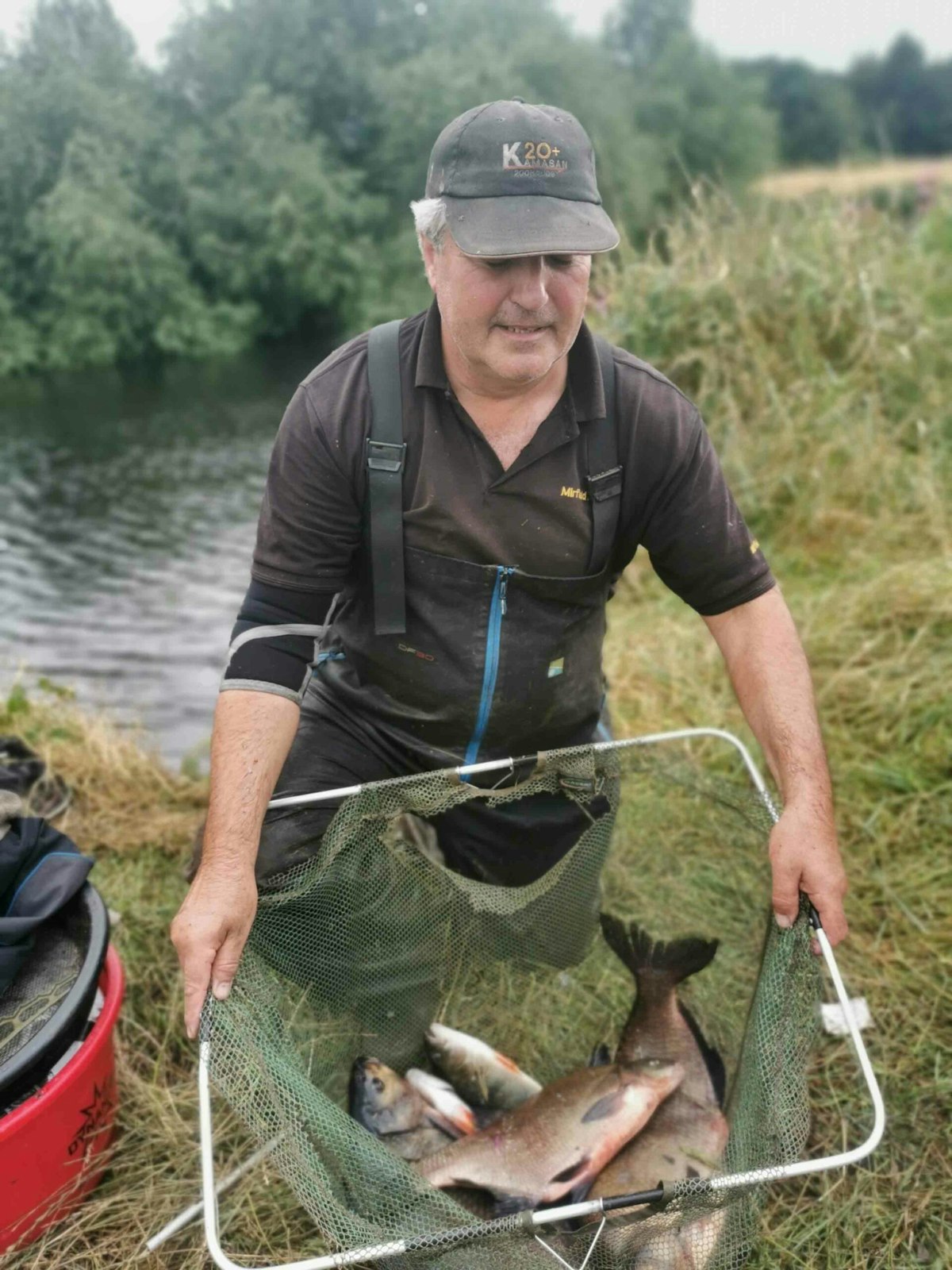Over 300lb of bream landed in phenomenal river fishing match | Angling ...