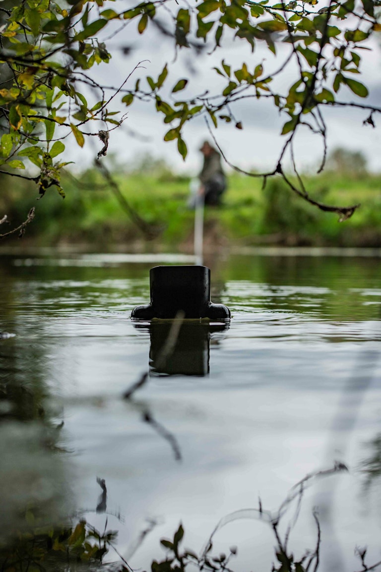 The best baiting pole tips for carp fishing – Oli Davies | Angling Times