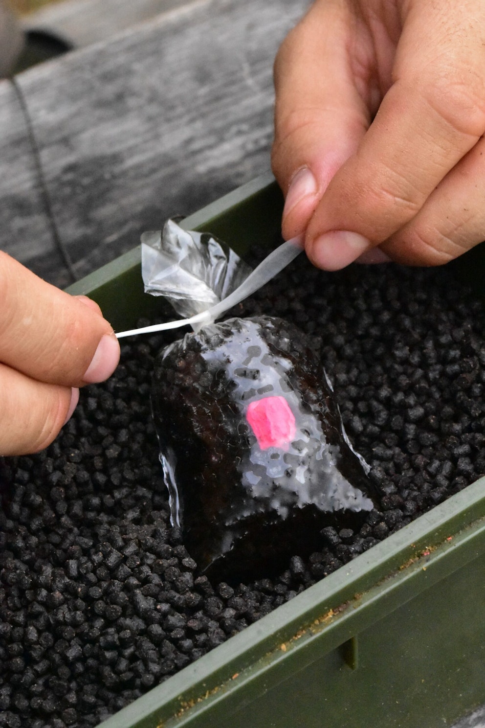 Solid Vs mesh PVA bags for carp fishing – James Barry | Angling Times