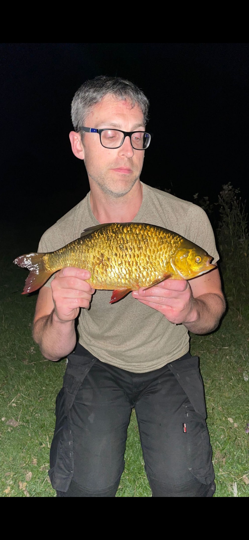 Specimen river rudd landed at night | Angling Times