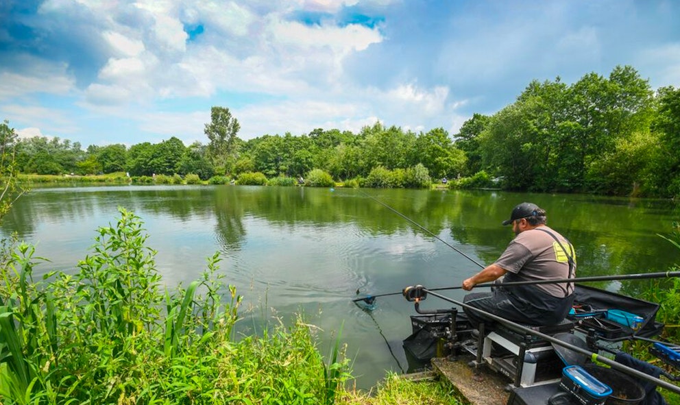 The best fishing lakes for beginners | Angling Times