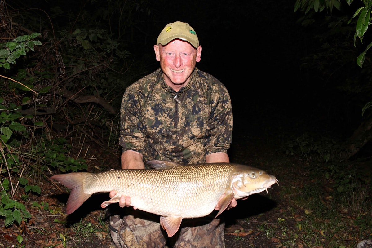 Another superb King’s Weir barbel hits the bank | Angling Times