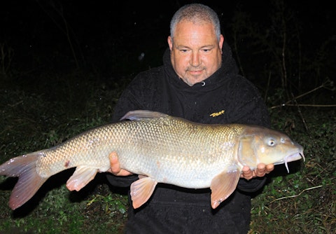 Huge Trent barbel strikes in savage fishing conditions | Angling Times