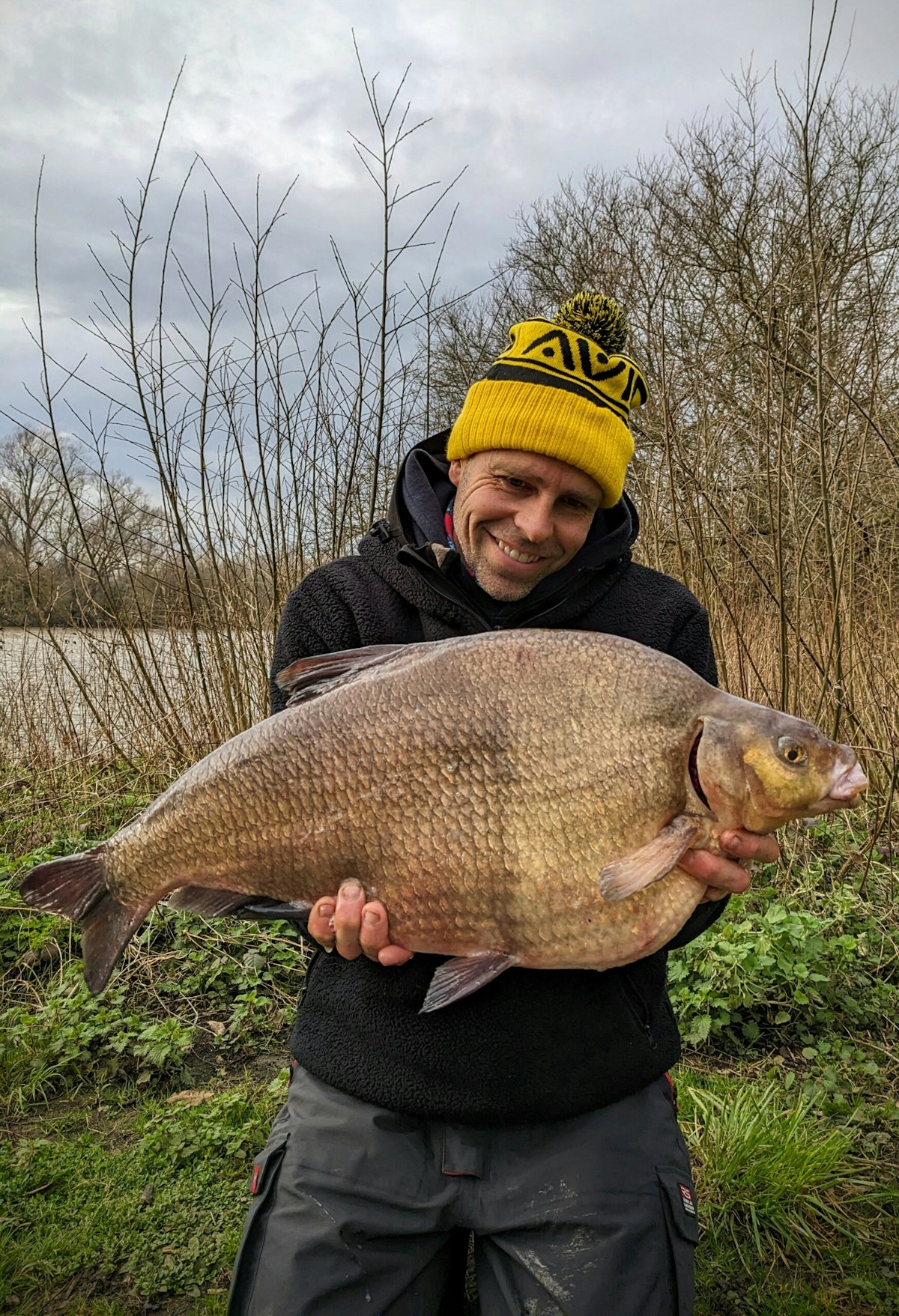 Macey meets mega two-tone bream | Angling Times