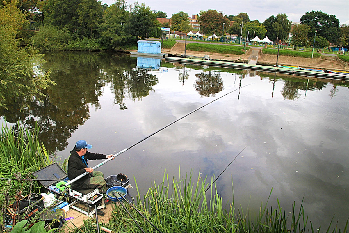 How to use flat floats on a river | Angling Times