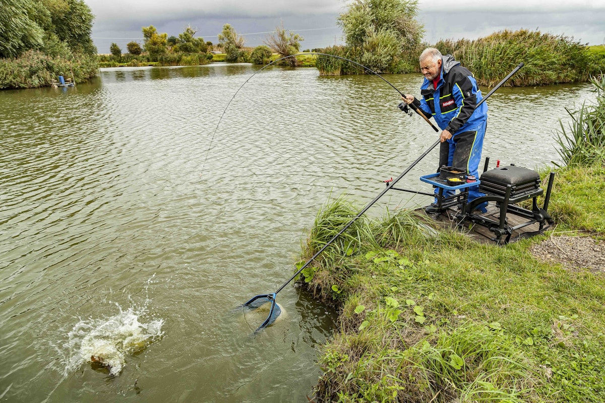The 9 best carp feeder rods | perfect for Method feeder fishing