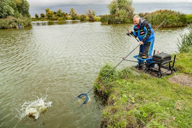 The 9 best carp feeder rods | Perfect for Method feeder fishing