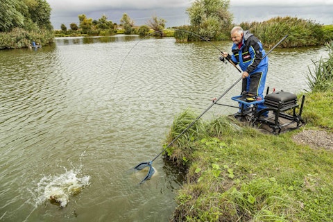 The 9 best carp feeder rods | Perfect for Method feeder fishing
