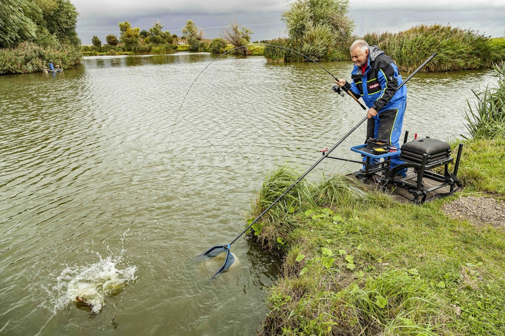 The 9 best carp feeder rods | perfect for Method feeder fishing