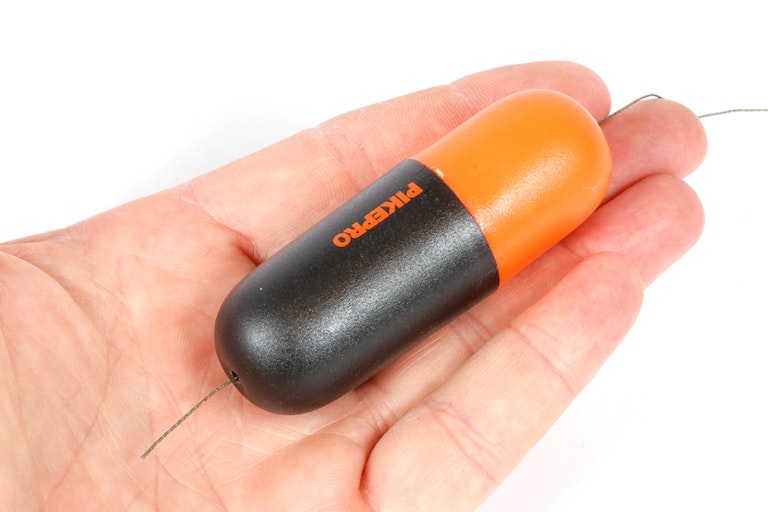 Effective deadbait float fishing rig for pike | Angling Times