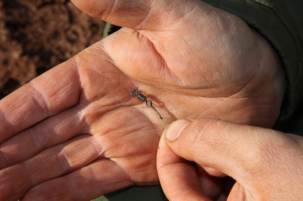 How to Tie a Wire Trace for predator fishing