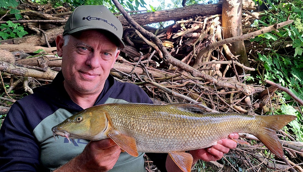 How to create a scent trail to catch more barbel | Angling Times