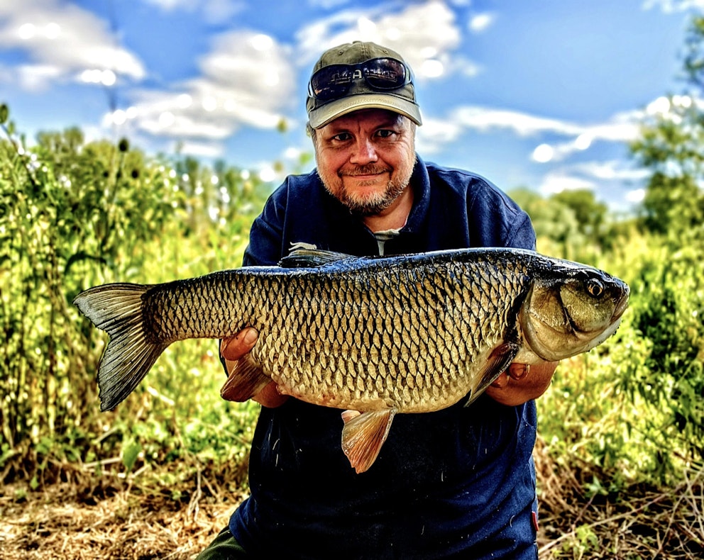 Angler catches giant chub on a lure | Angling Times