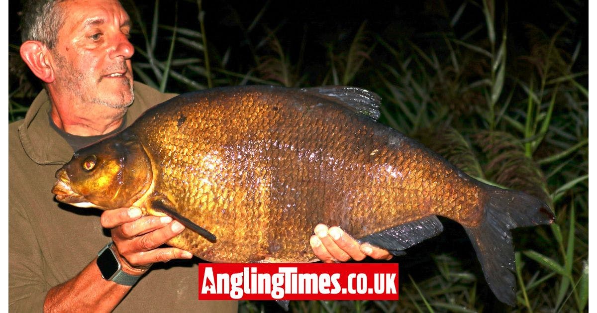 Specimen ace lands one of the biggest bream from historic venue ...