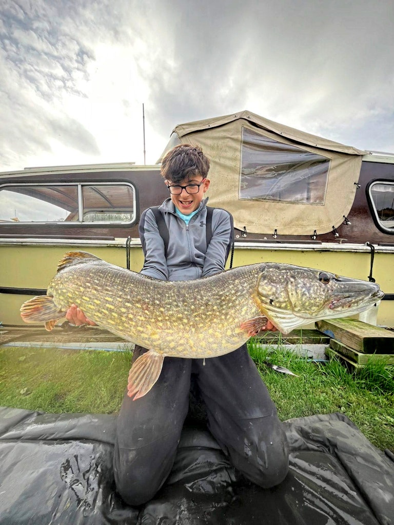 Big Broads pike leaves teen buzzing after days of blanking | Angling Times