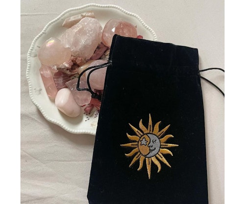 best-crystal-pouches