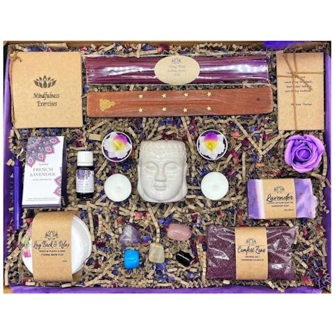 9 Best Wellbeing Hampers 2024