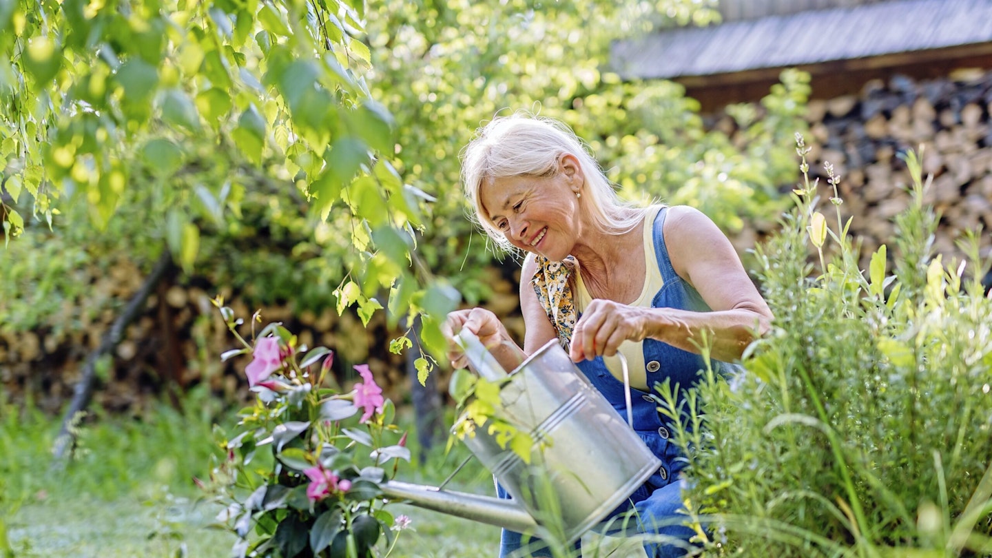 4 ways to...SUPERCHARGE YOUR WELLBEING 4 ways to...SUPERCHARGE YOUR WELLBEING