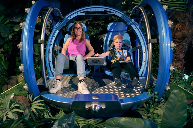 Review - We visited Jurassic World: The Experience - does the adventure ...